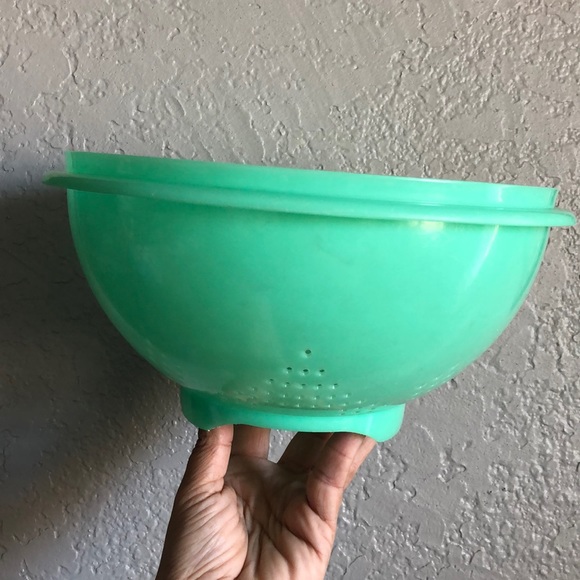Tupperware | Kitchen | Vintage Tupperware Green Colander Strainer ...